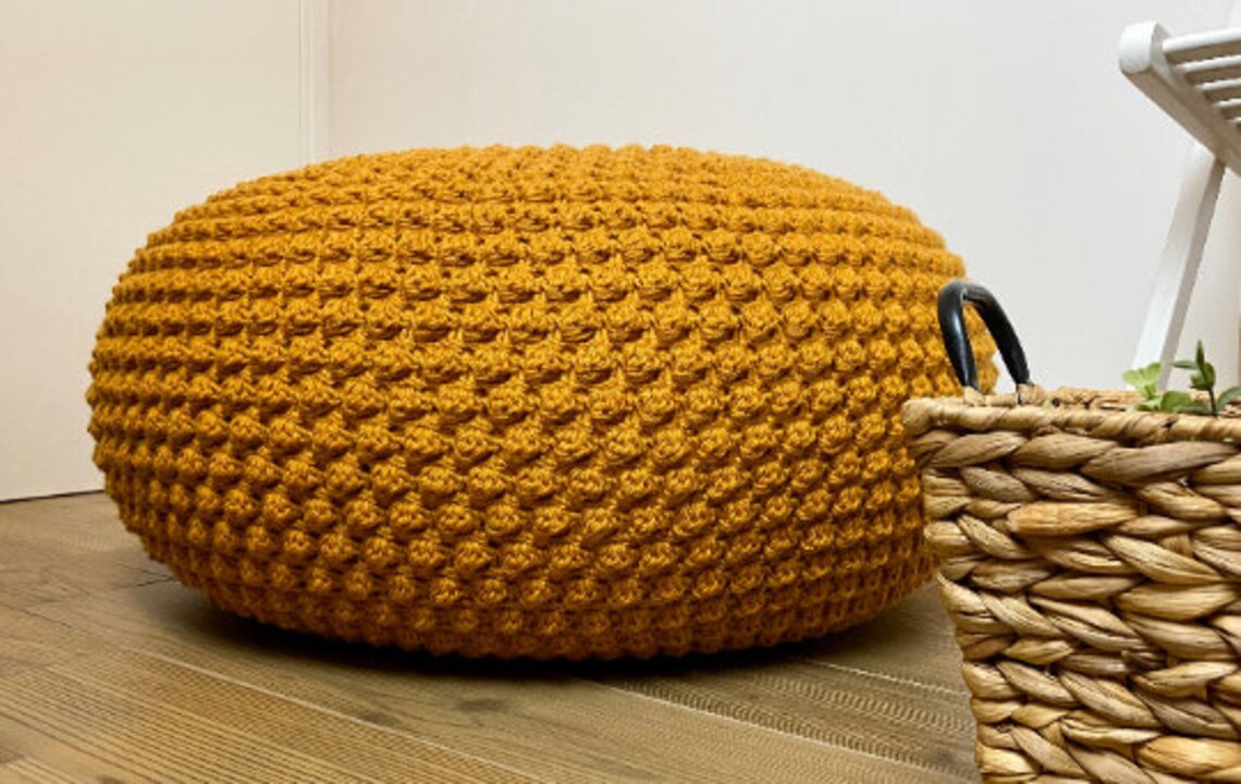 CROCHET PATTERN Bobbles Pouf Video Tutorial Diy Tutorial Crochet Pouf ...