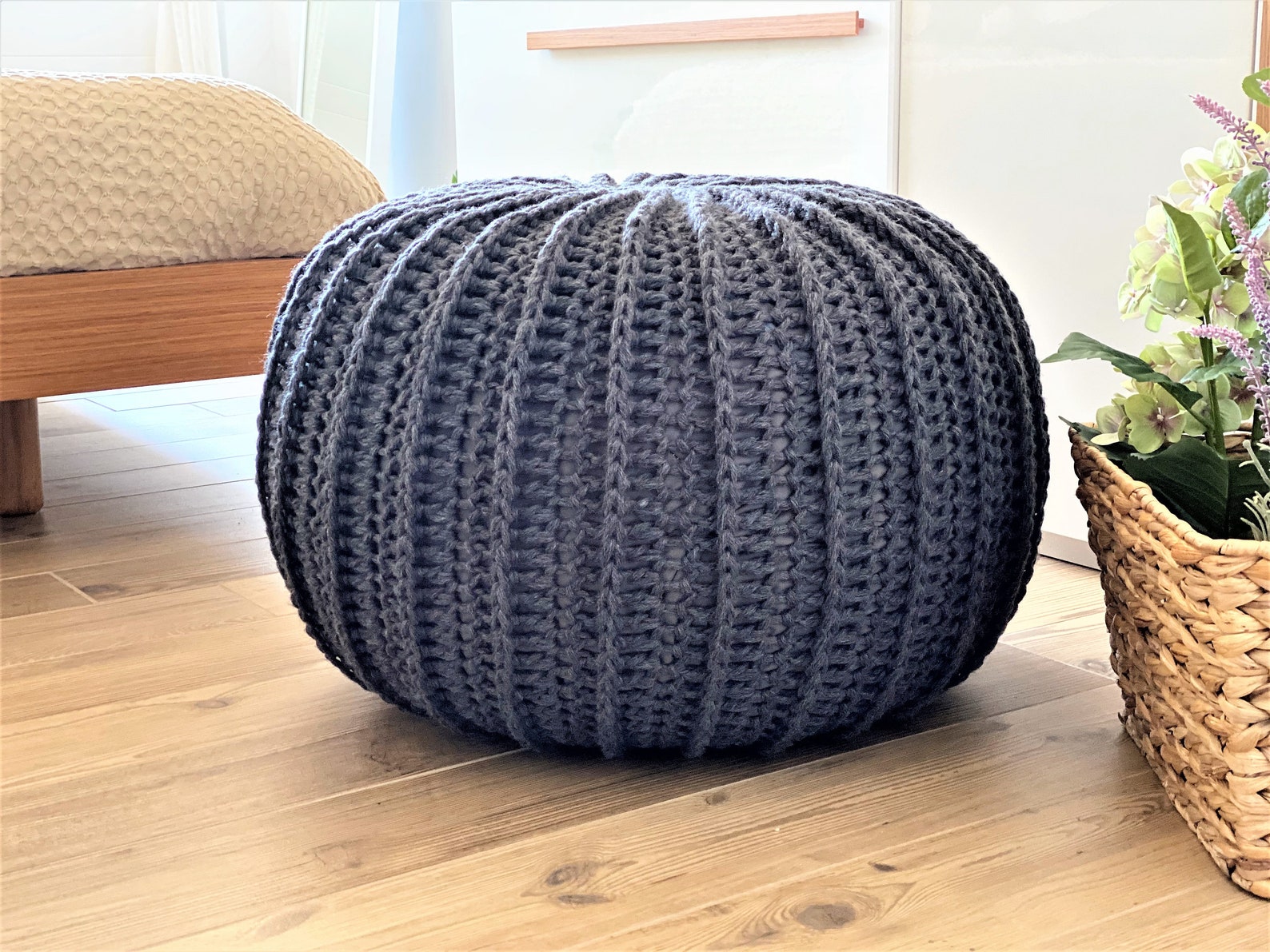 CROCHET PATTERN Super Chunky Crochet Pouf DIY Tutorial Crochet Pouf ...