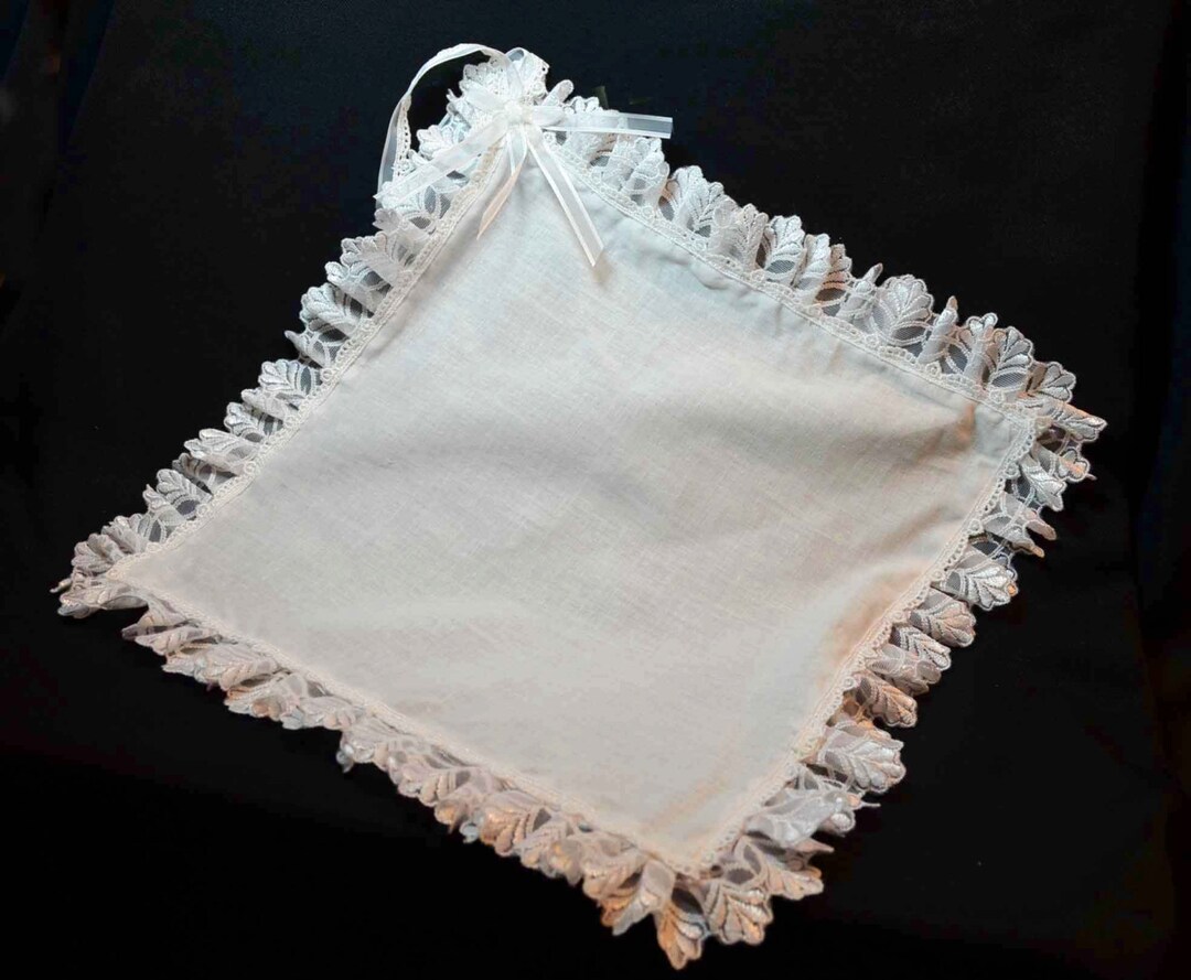 Beautiful Lace Trimmed Handkerchief, Bridal Handkerchief - Etsy