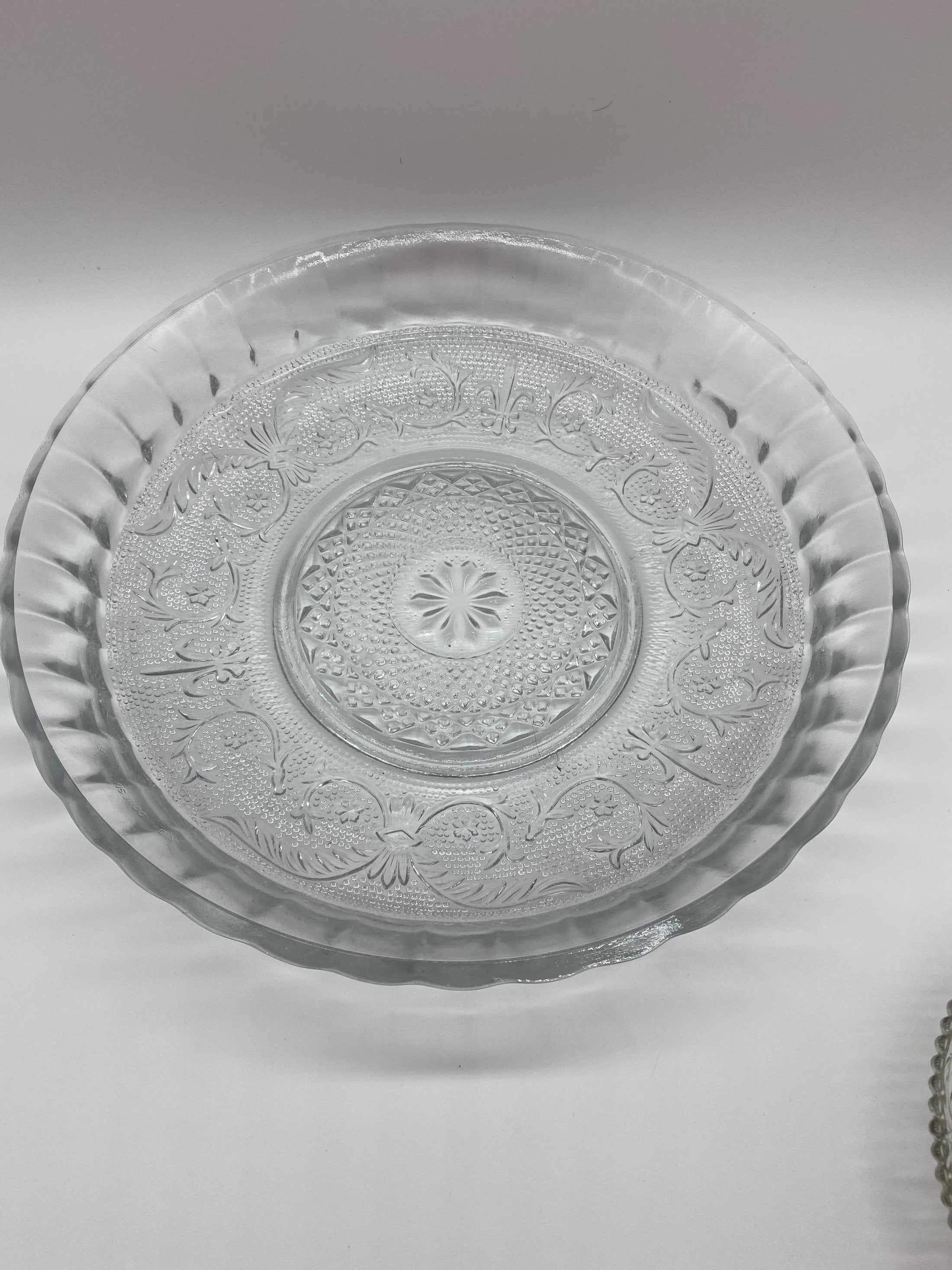 KIG Indonesian Pressed Glass Fleur de Lis pattern | Etsy