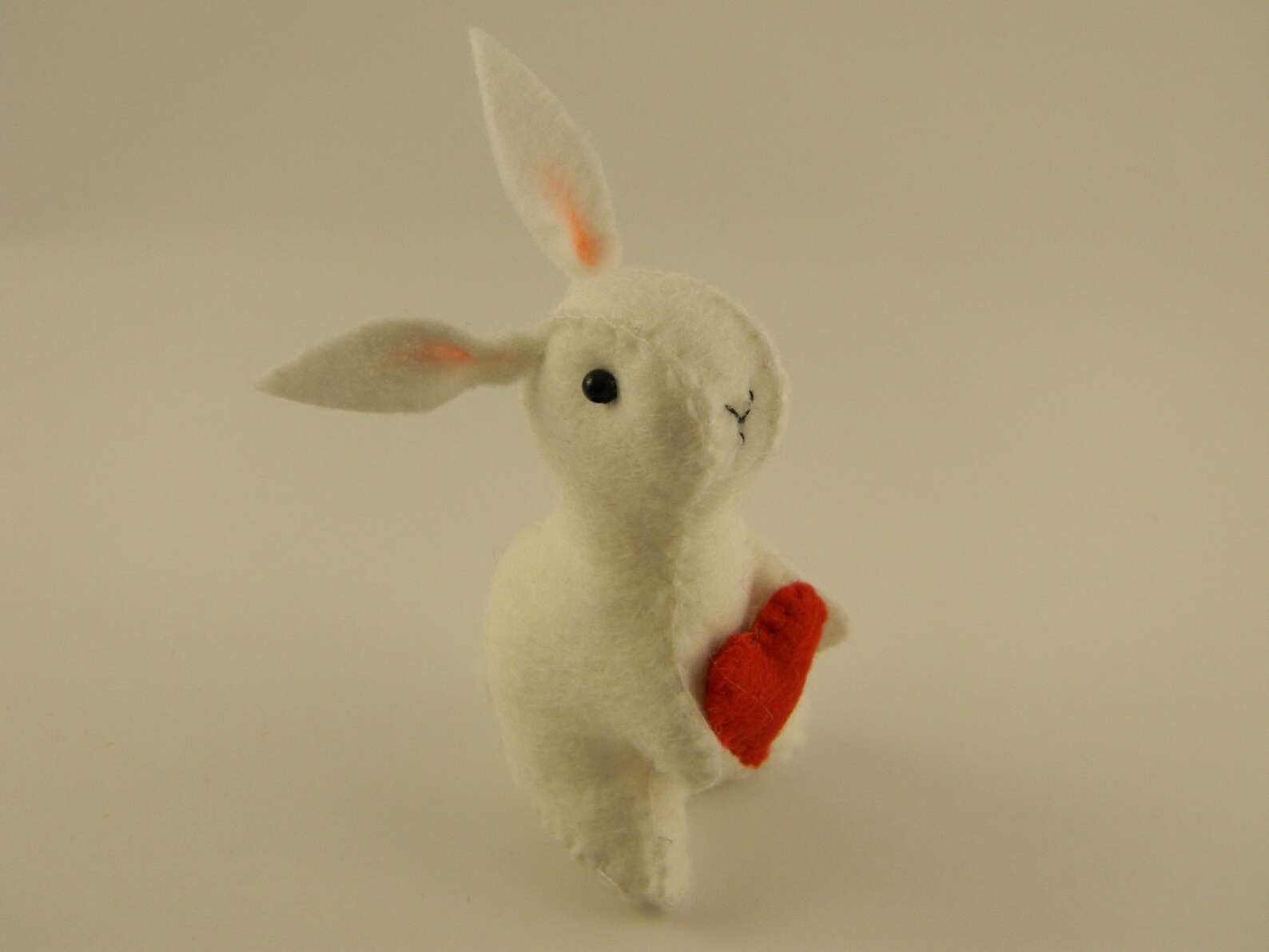 Mini Bunny Felt With Heart , Valentines Day Gift, Easter Decor ...