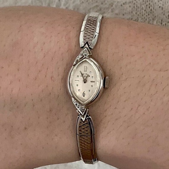 Vintage Lady Elgin 23 Jewels Flawless Diamond 10K Gol… - Gem