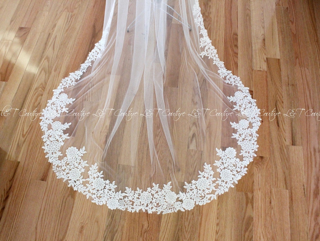 Champagne Color Floral Veil Venice Lace Veil One Tier Veil Bridal ...