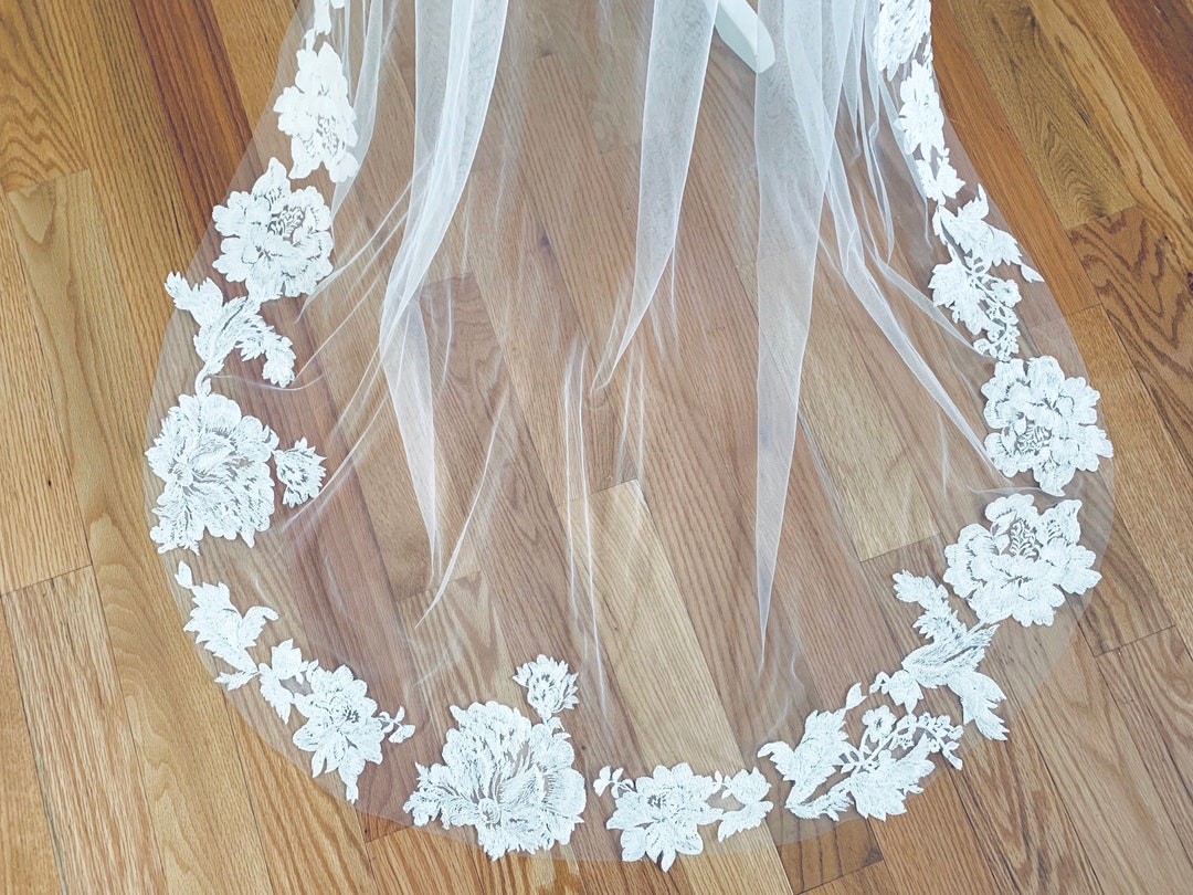 Soft Lace Veil | Chapel Lace Veil | Chapel Wedding Veils | off White ...