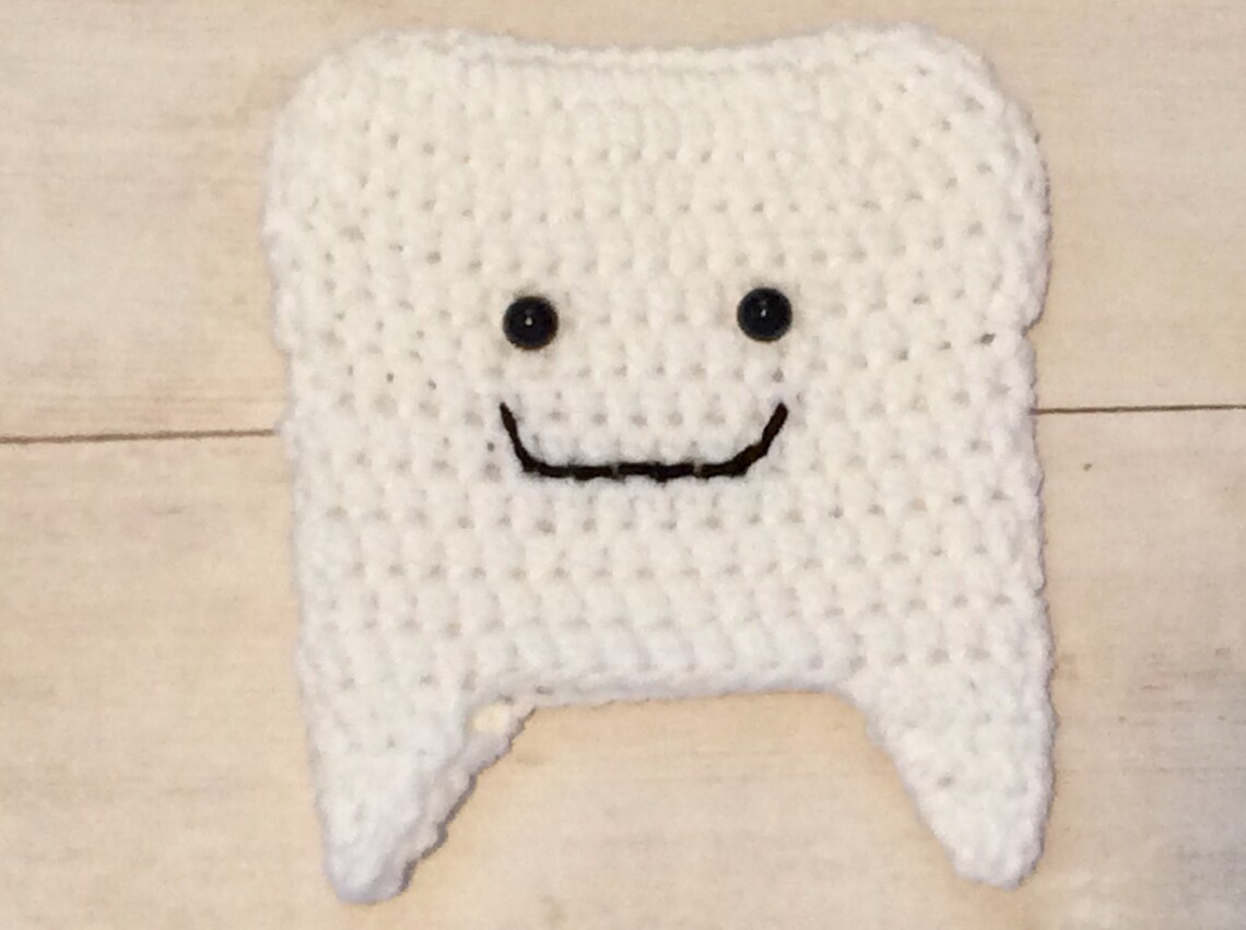 Crochet Tooth Hat: Newborn Photography Prop, Baby Shower Gift - Etsy