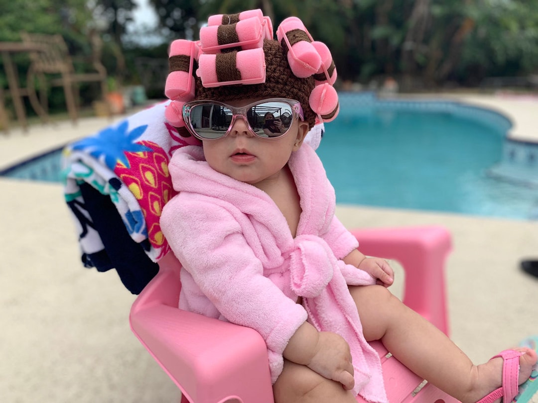 Crochet Baby Curler Hat/beauticians Baby Photo Prop/newborn Sponge ...