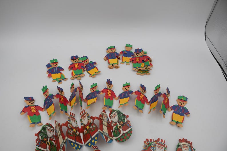 Vintage Christmas Paper Garland, Santa, Toy Soldier, 9ft Decor - Etsy