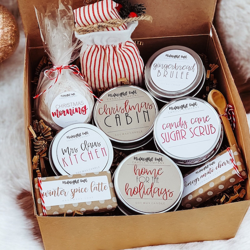 Unique Christmas Female Gifts - 60+ Gift Ideas for 2025