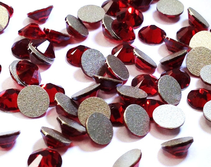 SWAROVSKI Crystals LIGHT SIAM Rhinestones Gems Stones Flat Back Non ...