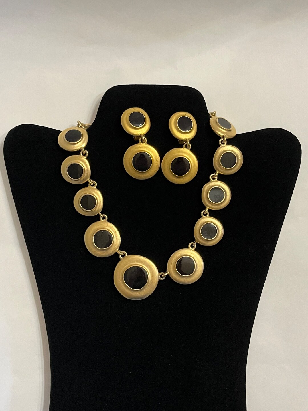 Signed Edwin Pearl Necklace and Earrings, Clip Earrings, Matte Gold ...