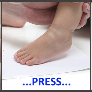 Inkless Hand and Foot Print Kit With 1 Large or 2 Standard Size Special ...