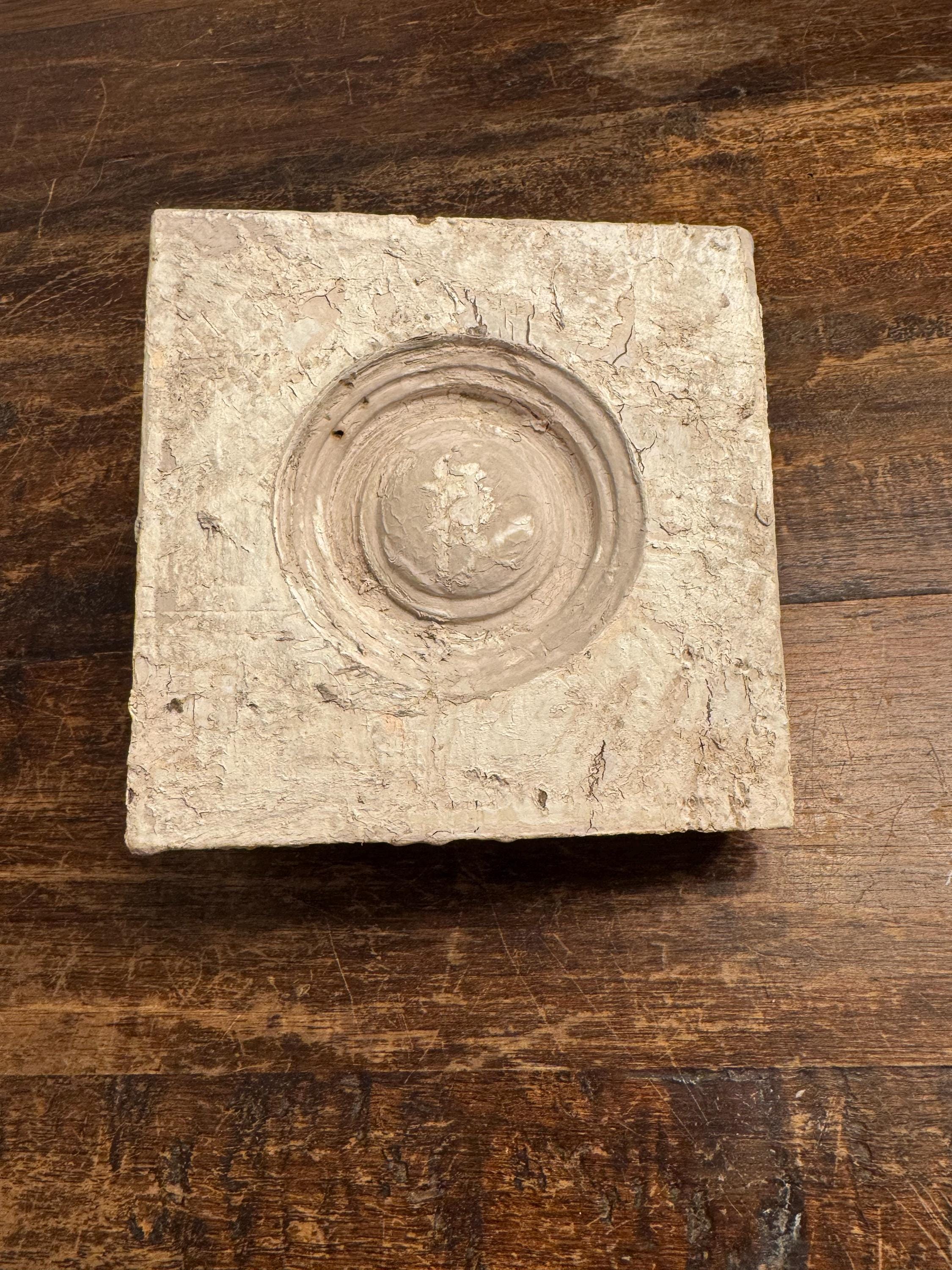 Bullseye Rosettes, Carved Plinth Blocks, Small Corner Blocks, Vintage ...