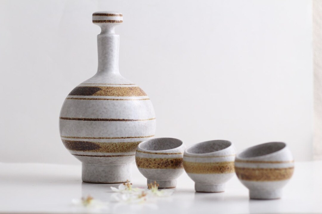 Beautiful Vintage Water Bottle Set / Stoneware Water Bottle / Water ...