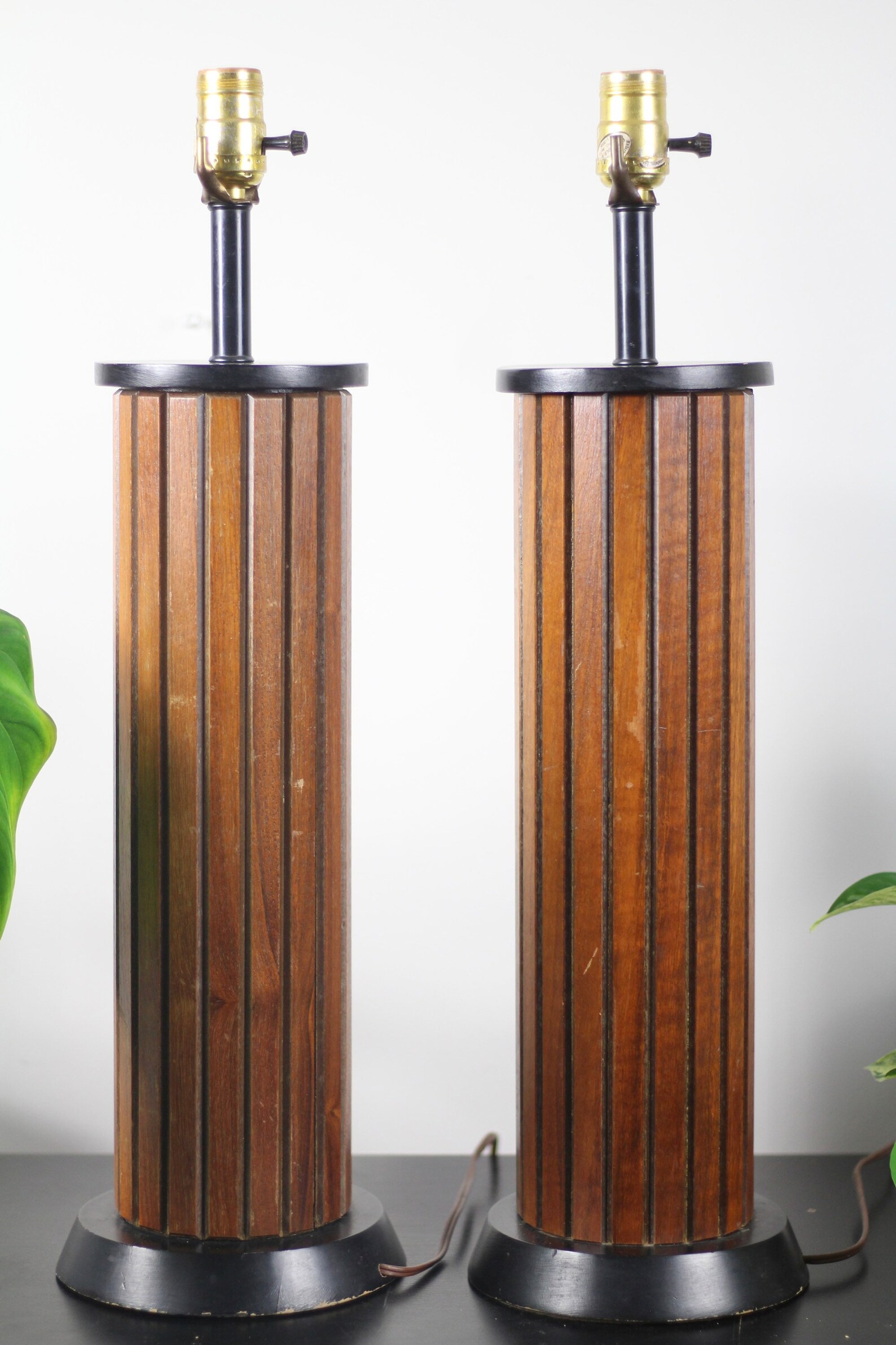 A Pair of Vintage Mid Century Modern Wood Table Lamps / MCM - Etsy