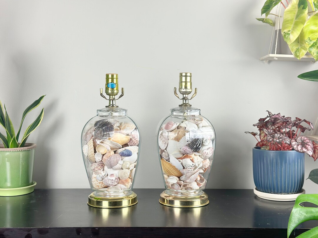 A Pair of Vintage Glass Seashells Ginger Jar Lamps / Glass Lamp With ...