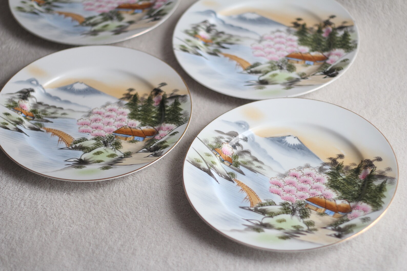 Vintage Asian Porcelain Plates / Japanese Dinner Plates / Set of 4 - Etsy