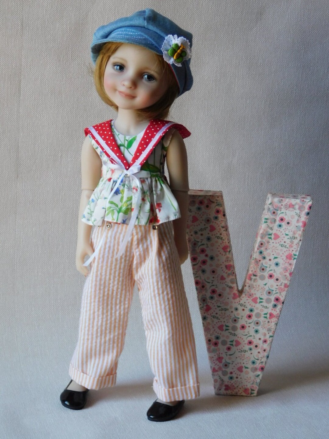 "marine" Sewing Pattern for Ruby Red Fashion Friends Dolls - Wide ...
