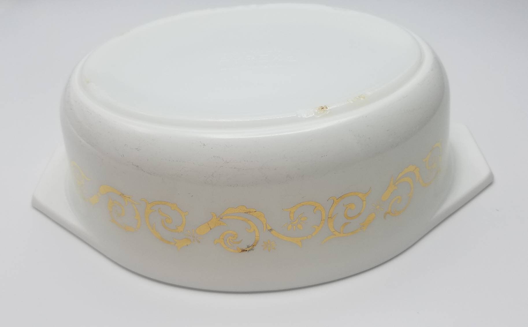 1964 Pyrex Empire Scroll Promo Casserole Dish - Etsy