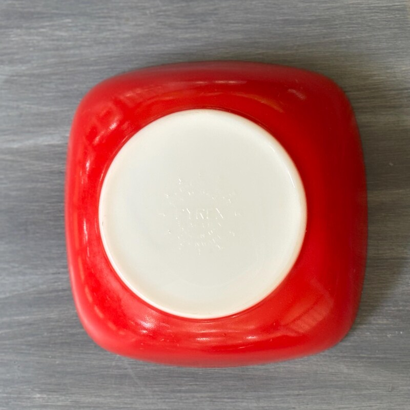 Red Pyrex - Etsy