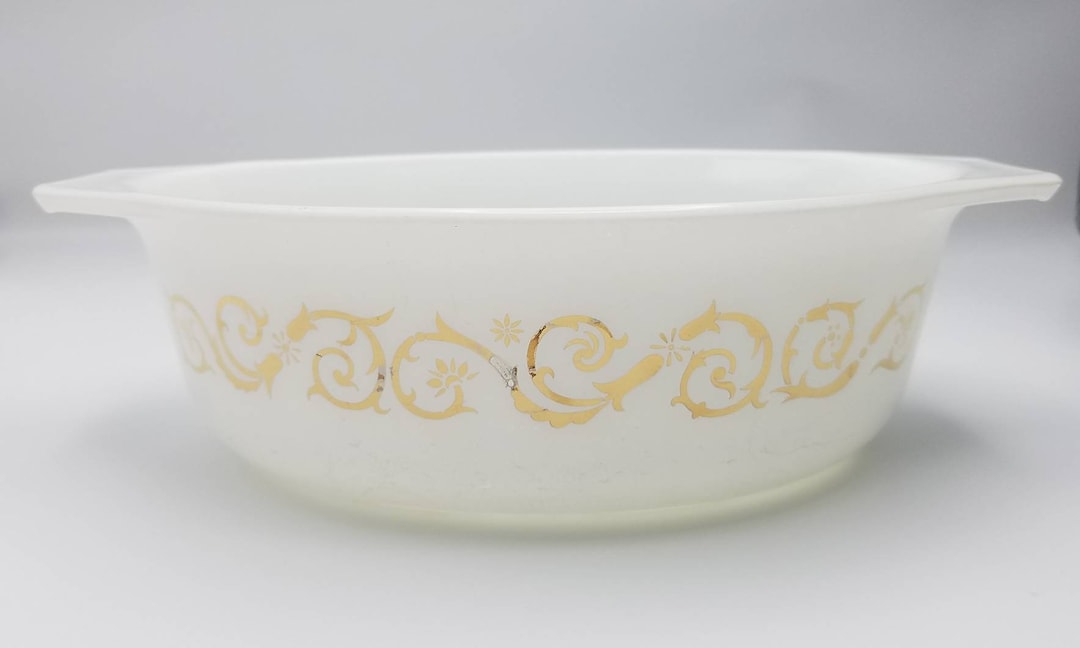 1964 Pyrex Empire Scroll Promo Casserole Dish - Etsy