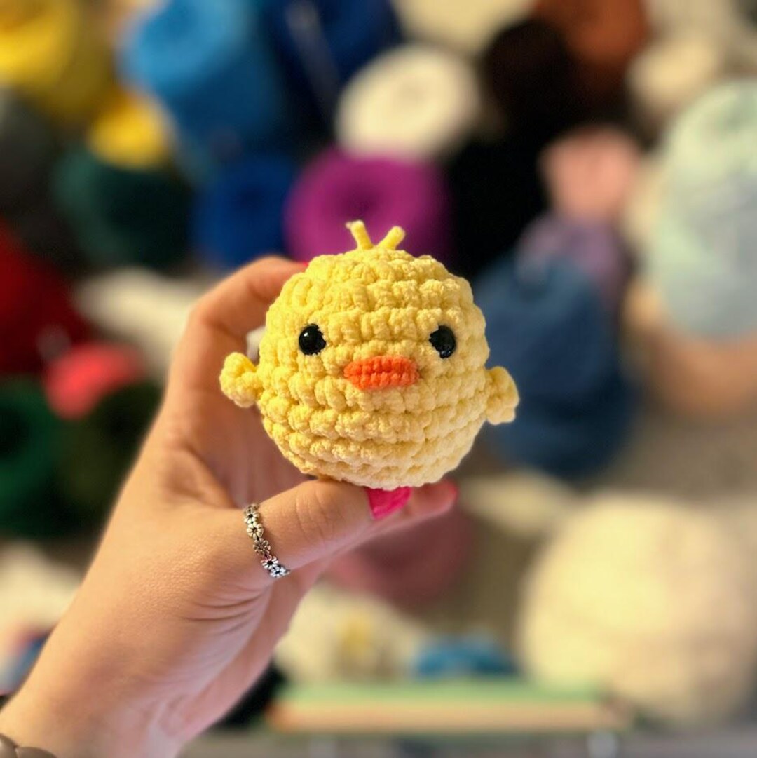 Small Crochet Chick, Handmade Amigurumi Plush, Mini Easter Basket ...