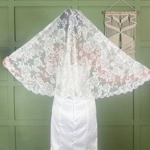 Mantilla Wedding Veil, Vintage Floral Lace Veil, Short Lace Veil ...