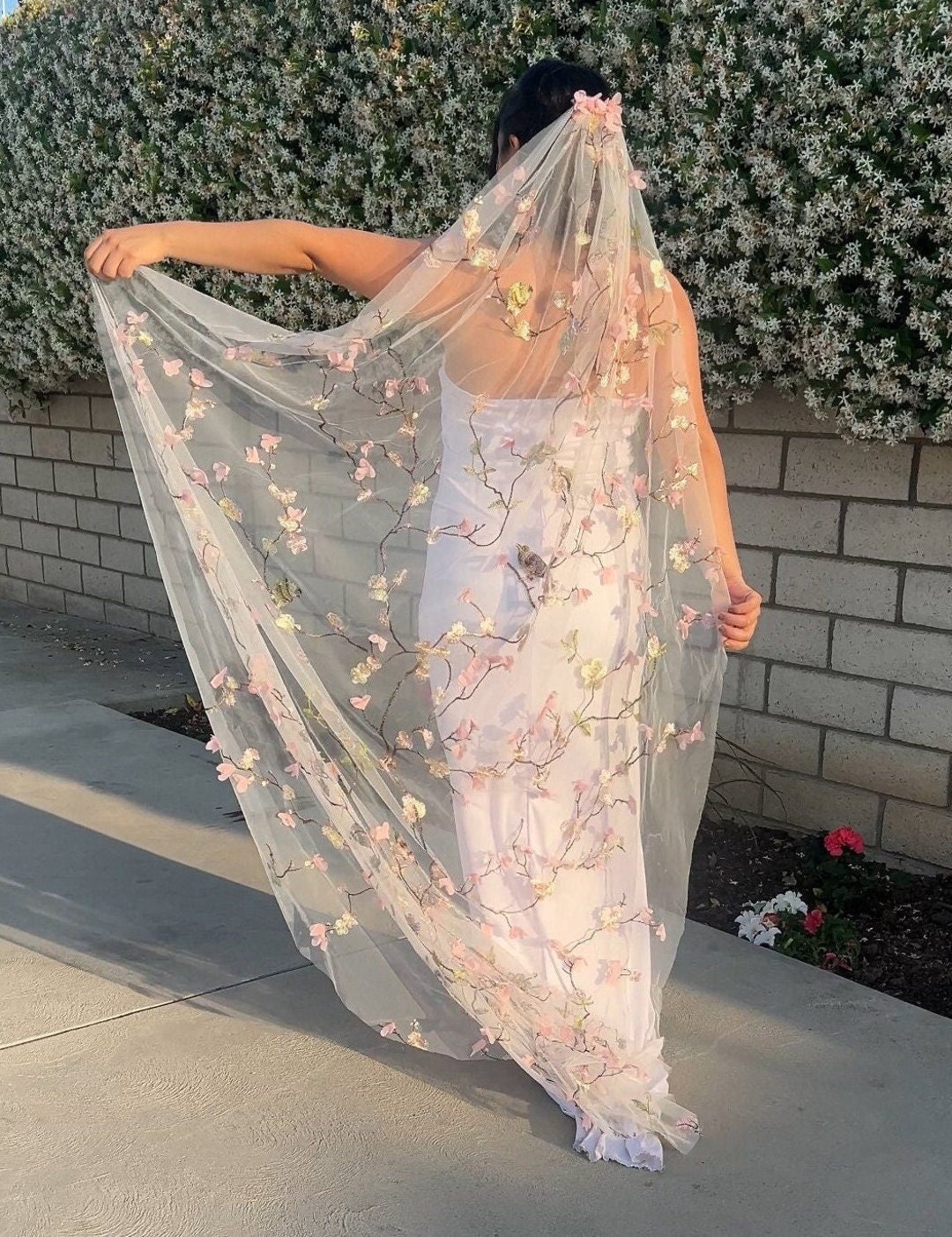 Secret Garden Bridal Veil, Colored Flower Veil, Flower Embroidered ...