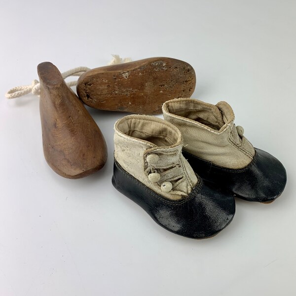 Wooden Shoe Form - Etsy