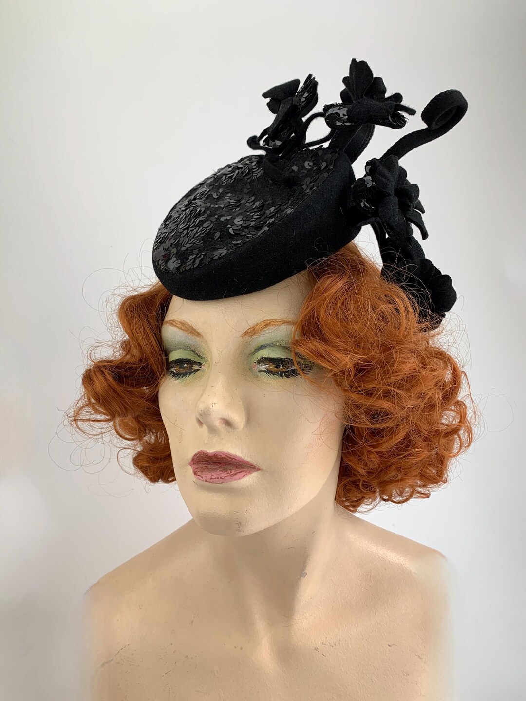 Fabulous Vintage 1940'S Tilt Topper Fascinator Hat - Black Wool Felt ...