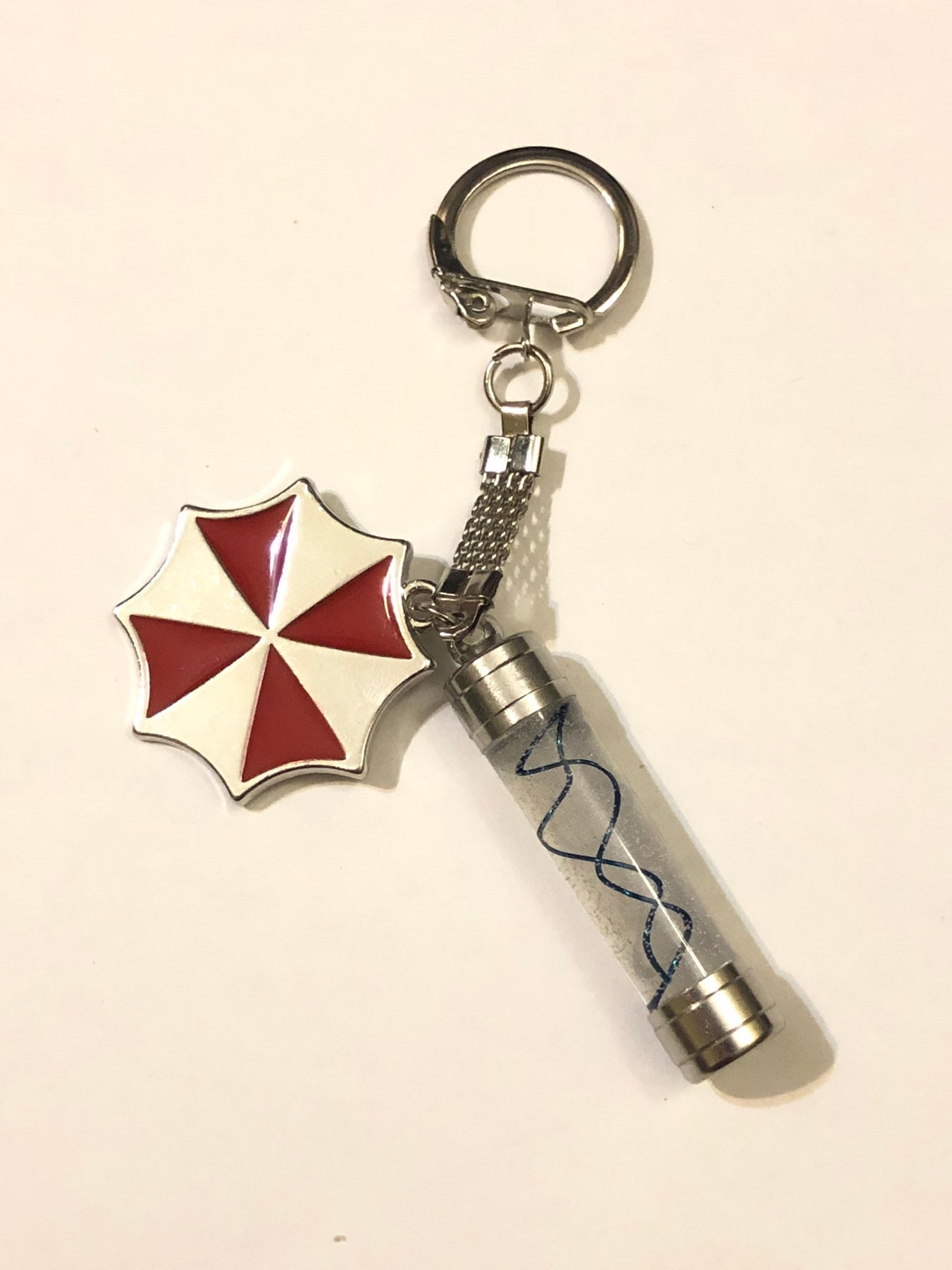 Resident Evil Inspired T Virus 2 Capsule Pendant Keychain | Etsy