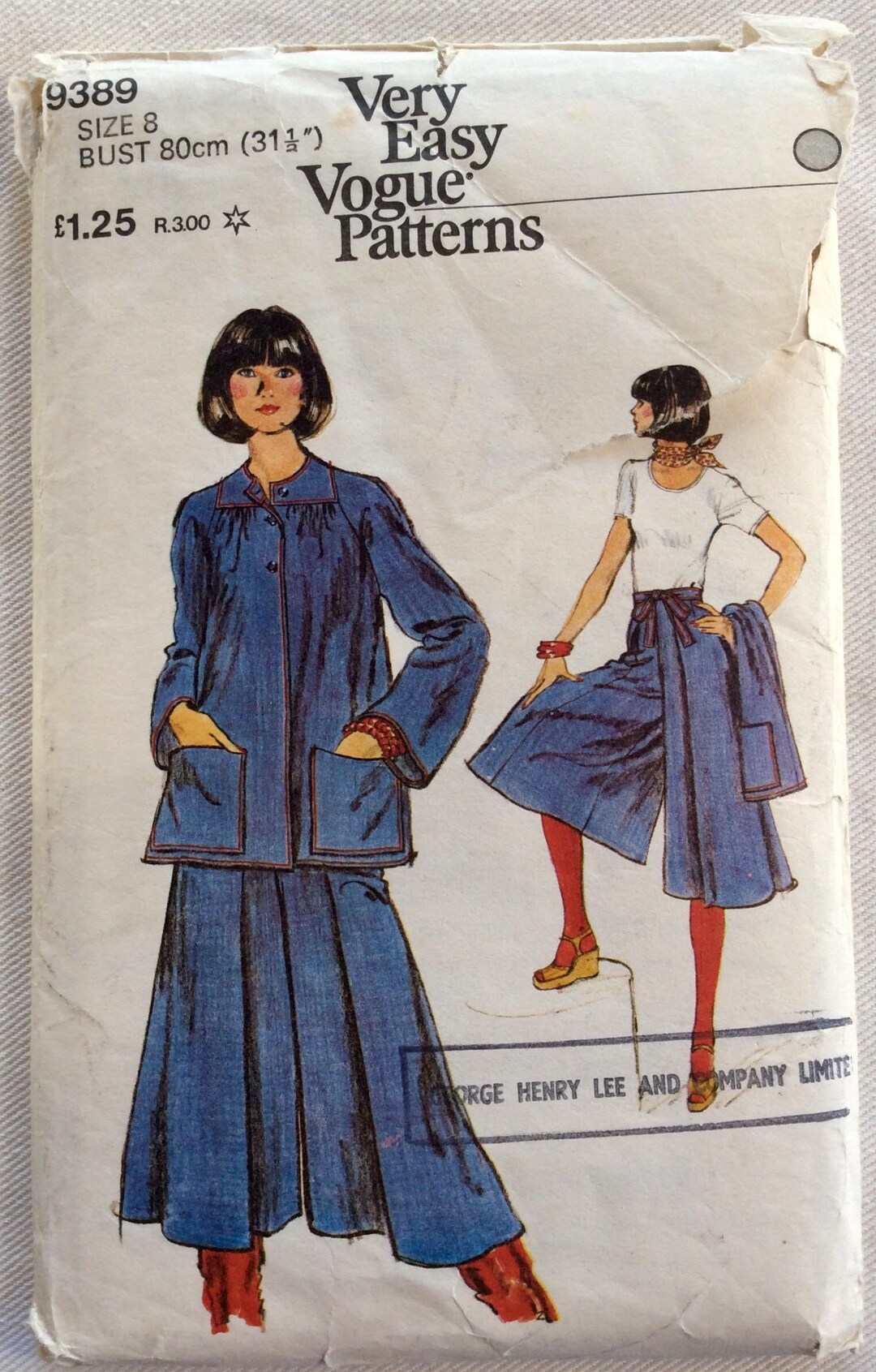 Vogue Pattern 9389 - Jewel Neckline, Raglan Sleeve, Button Down Jacket ...