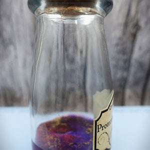 Protection From Arrows | Dnd Potion Bottle Dice Set | Dark Red & Purple ...