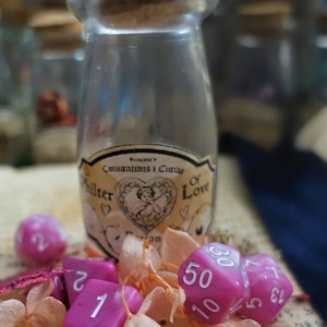 Philter of Love Potion Dnd Potion bottle dice set Pink and | Etsy