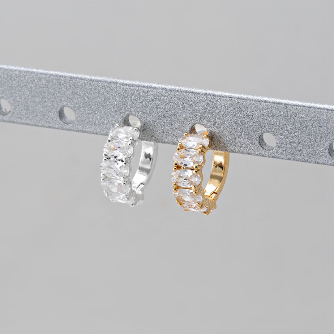 2PCS Gold Cubic One Touch Hoop, Gold One Touch, Gold Huggie Hoops ...