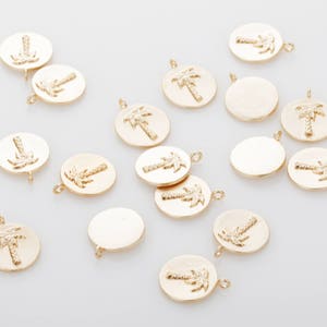 2PCS Palm Tree Coin Pendant Matte Gold-plated AA0160-MG - Etsy