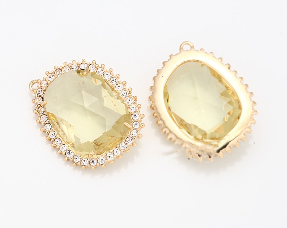 Clearance70%DC Jonquil Glass Pendant Crystal Czech | Etsy