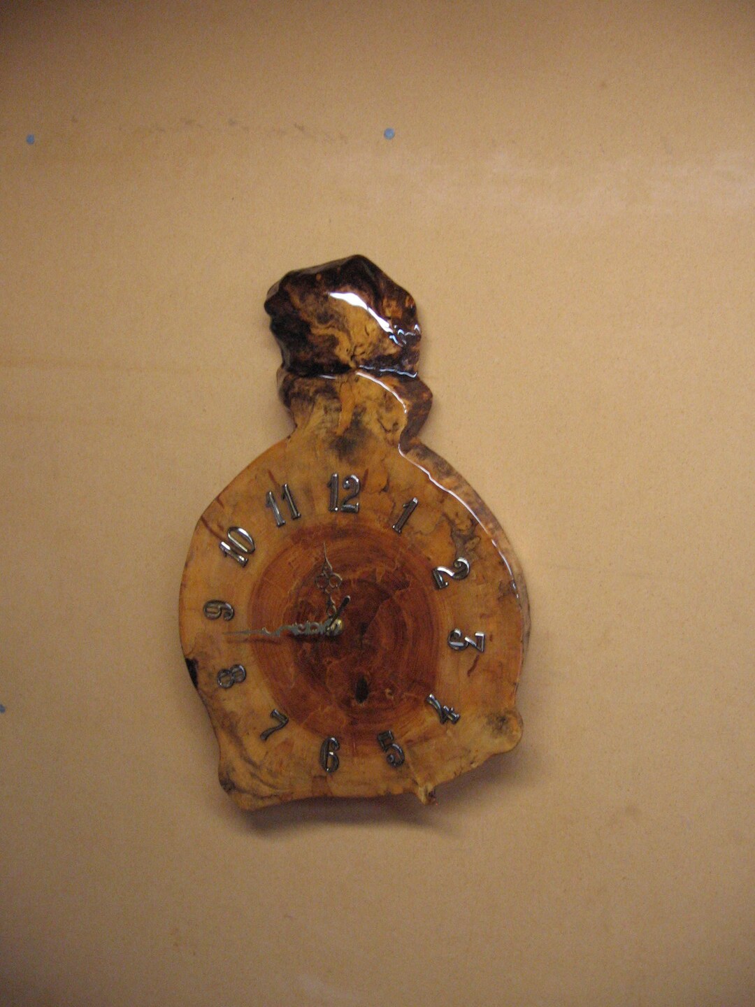 Spalted Gum Clock With a Burl at the Top Great Color. - Etsy