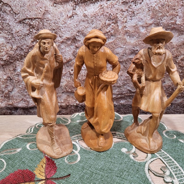 Carved Figures - Etsy