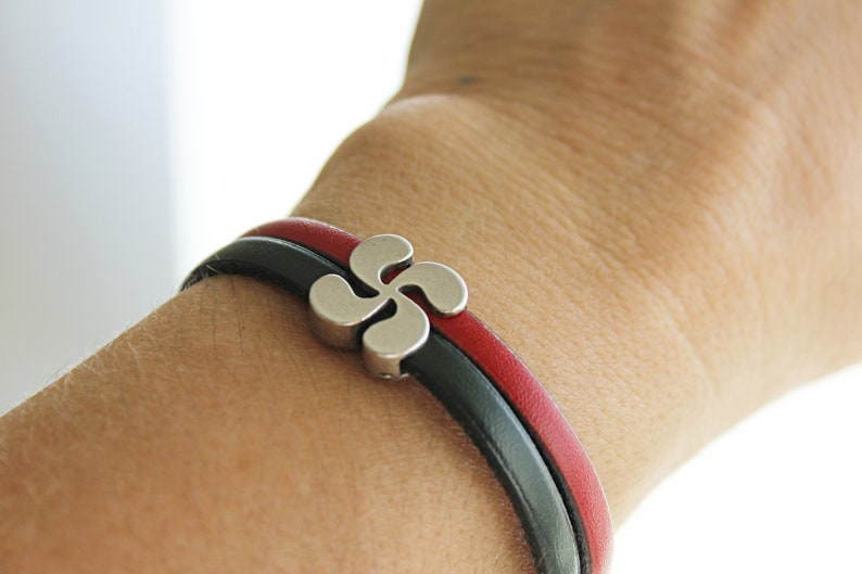 LAUBURU BRACELET Basque symbol Basque Cross LEATHER | Etsy