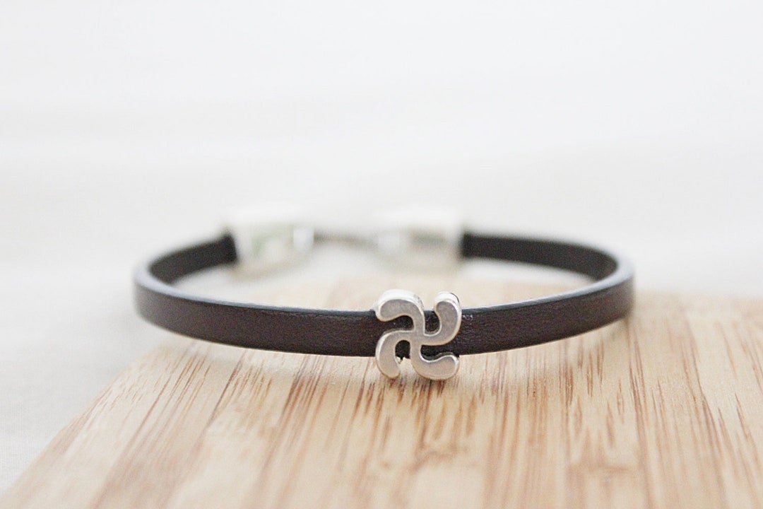 LAUBURU BRACELET, Basque Symbol, Brown LEATHER Bracelet, Bracelet for ...