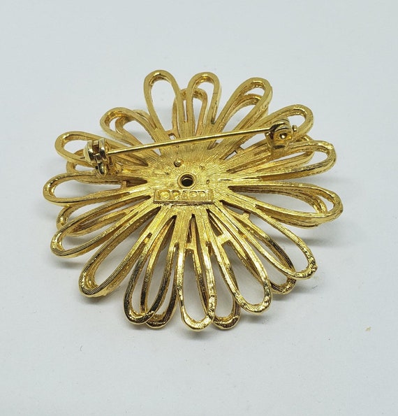 Vintage Capri Gold Tone Floral Spiral Brooch with Fau… - Gem