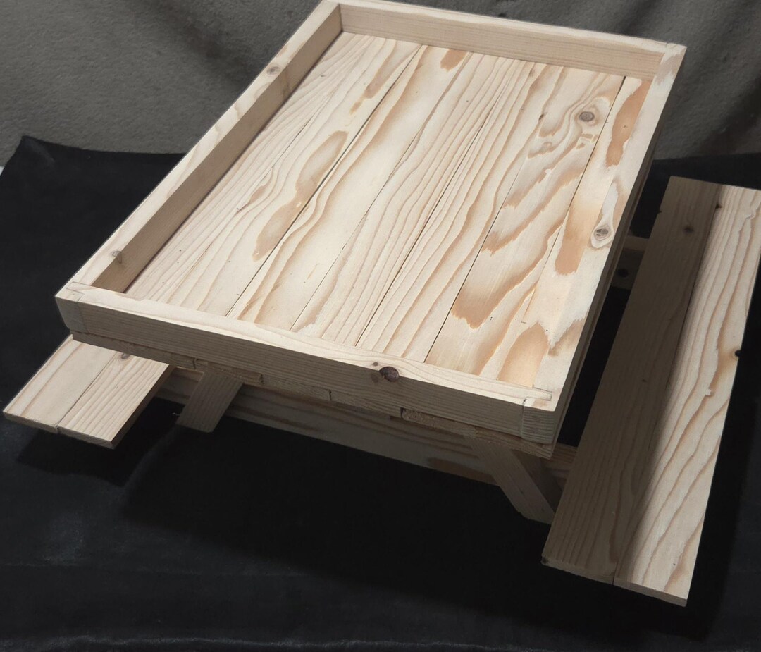 The Viral Mini Picnic "chicnic" Table for Feeding Chickens and Wildlife ...