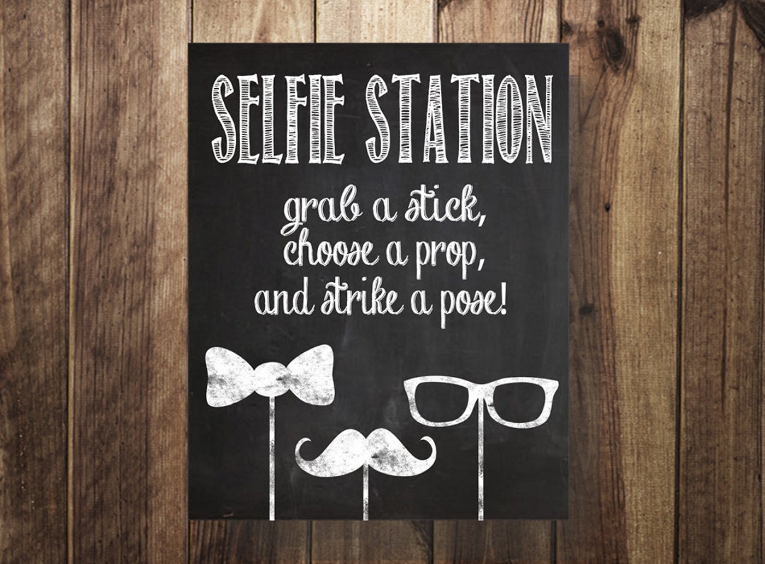 Selfie Station Signs