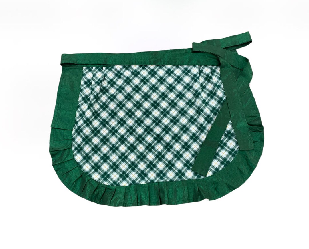 Green Plaid Apron & Table Napkins for Formal Dinner Tartan Napkin Set ...