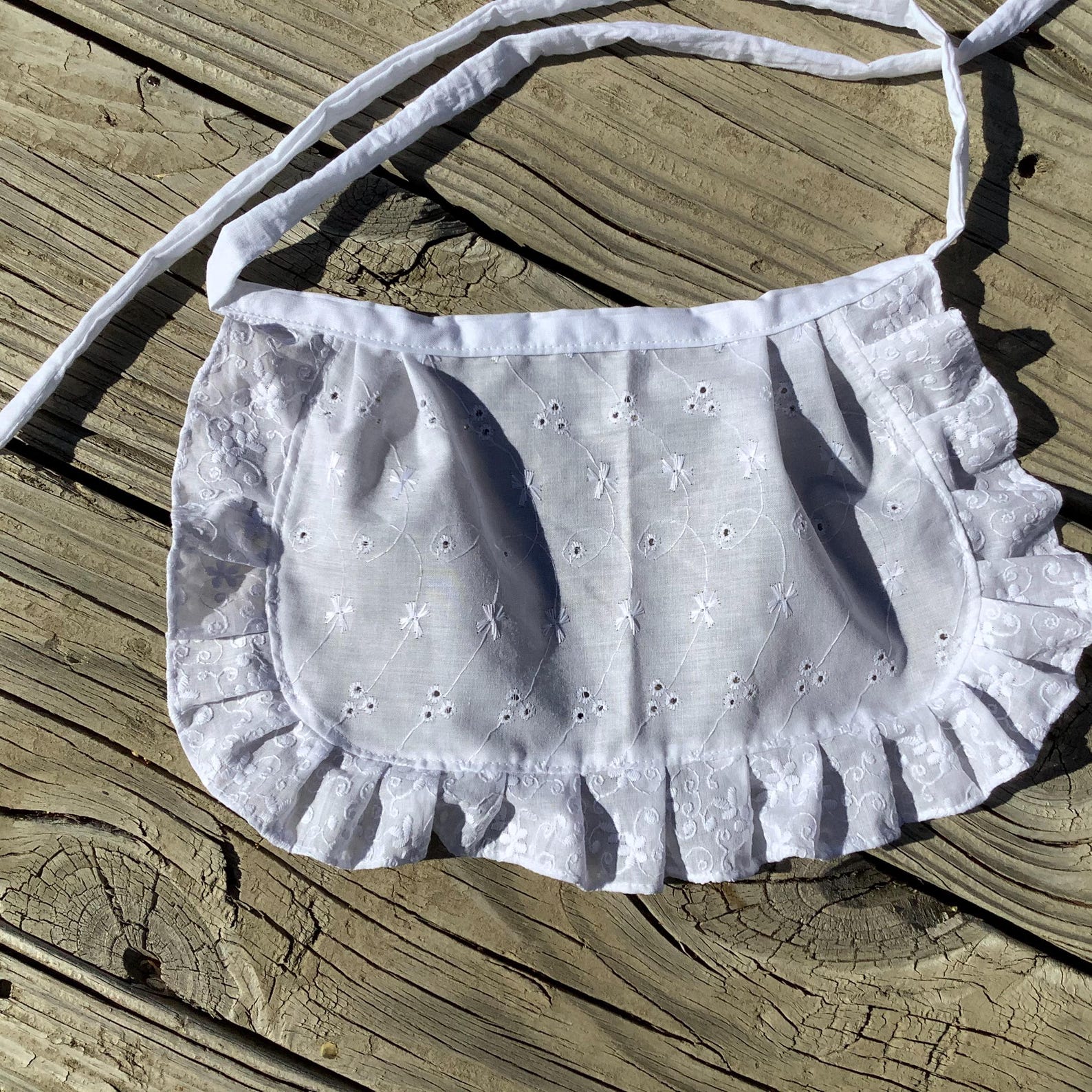 Children Eyelet Apron, Small White Ruffle Apron for Toddlers Costume ...