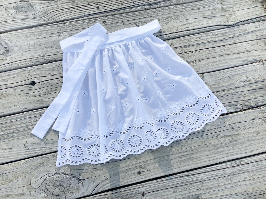 Children White Eyelet Apron, Half Long White Apron, Cotton Fabric Apron ...