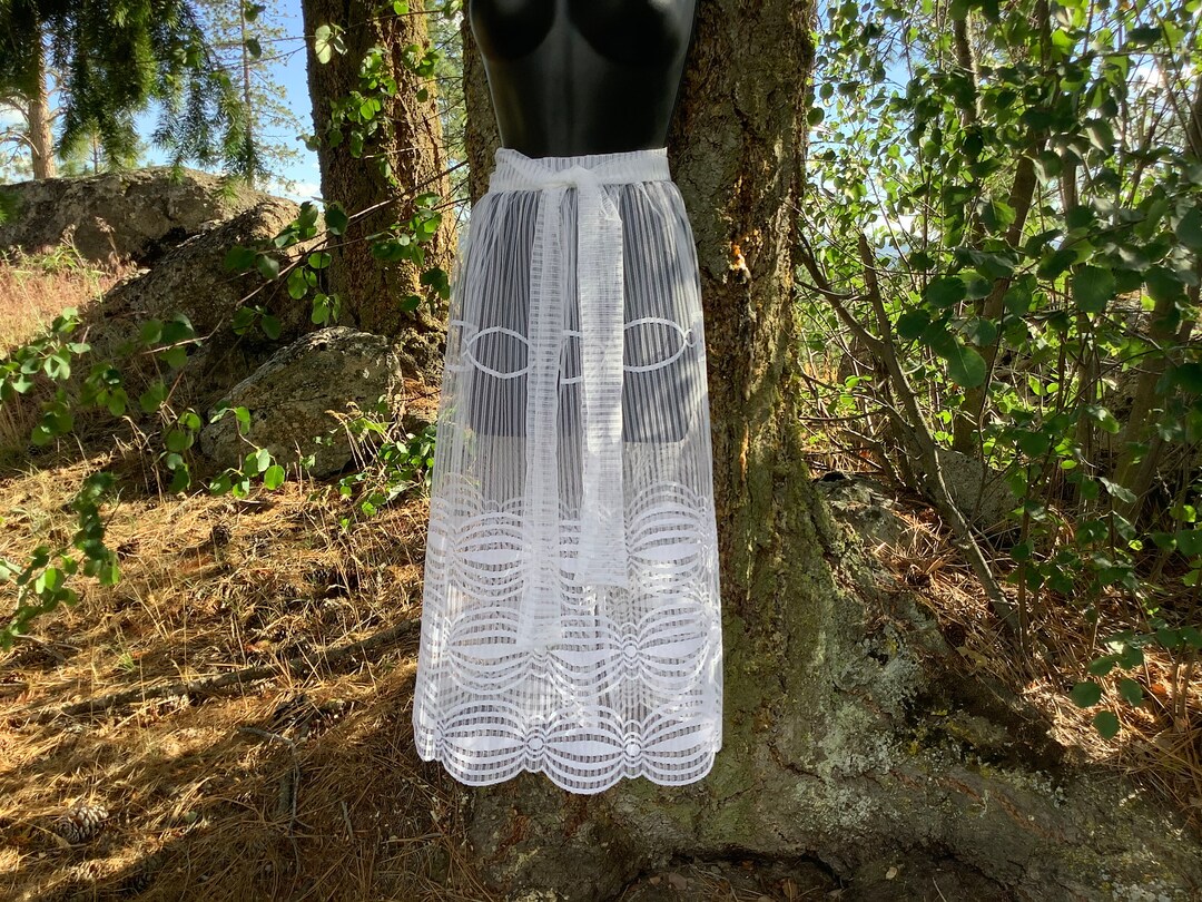 White Lace Apron With Border Victorian Apron Costumes for - Etsy