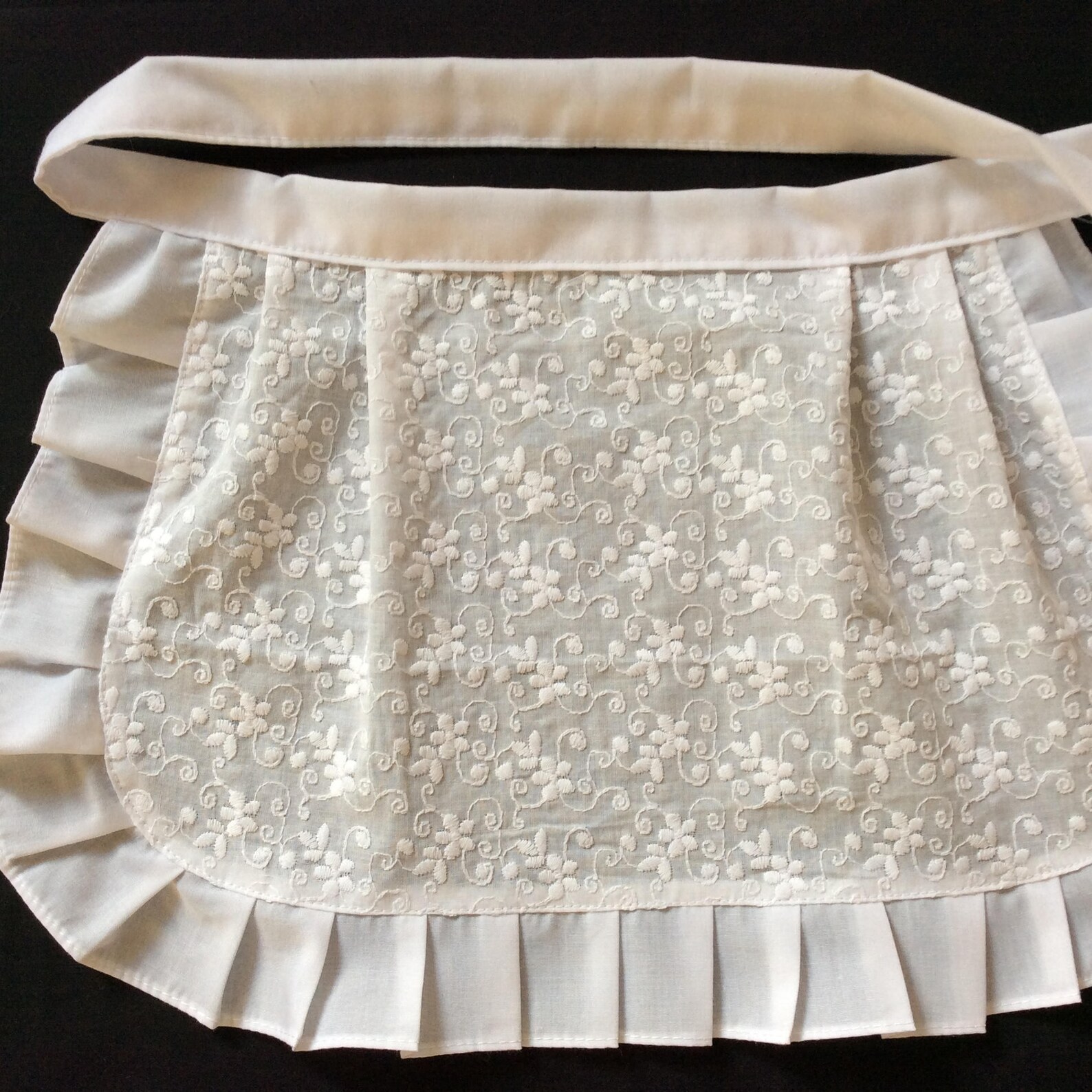Large White Eyelet Apron With Ruffle French Maid Apron - Etsy