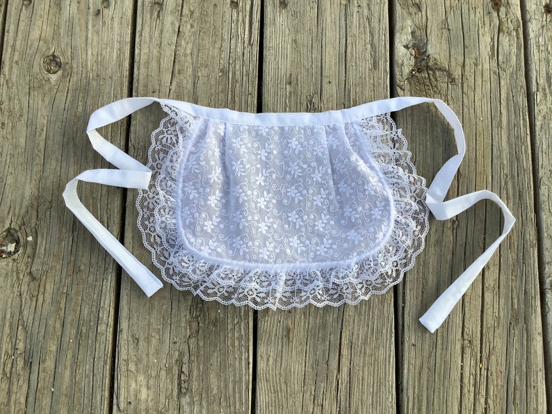 Children Eyelet Apron Lace Ruffle Apron Small Apron for - Etsy