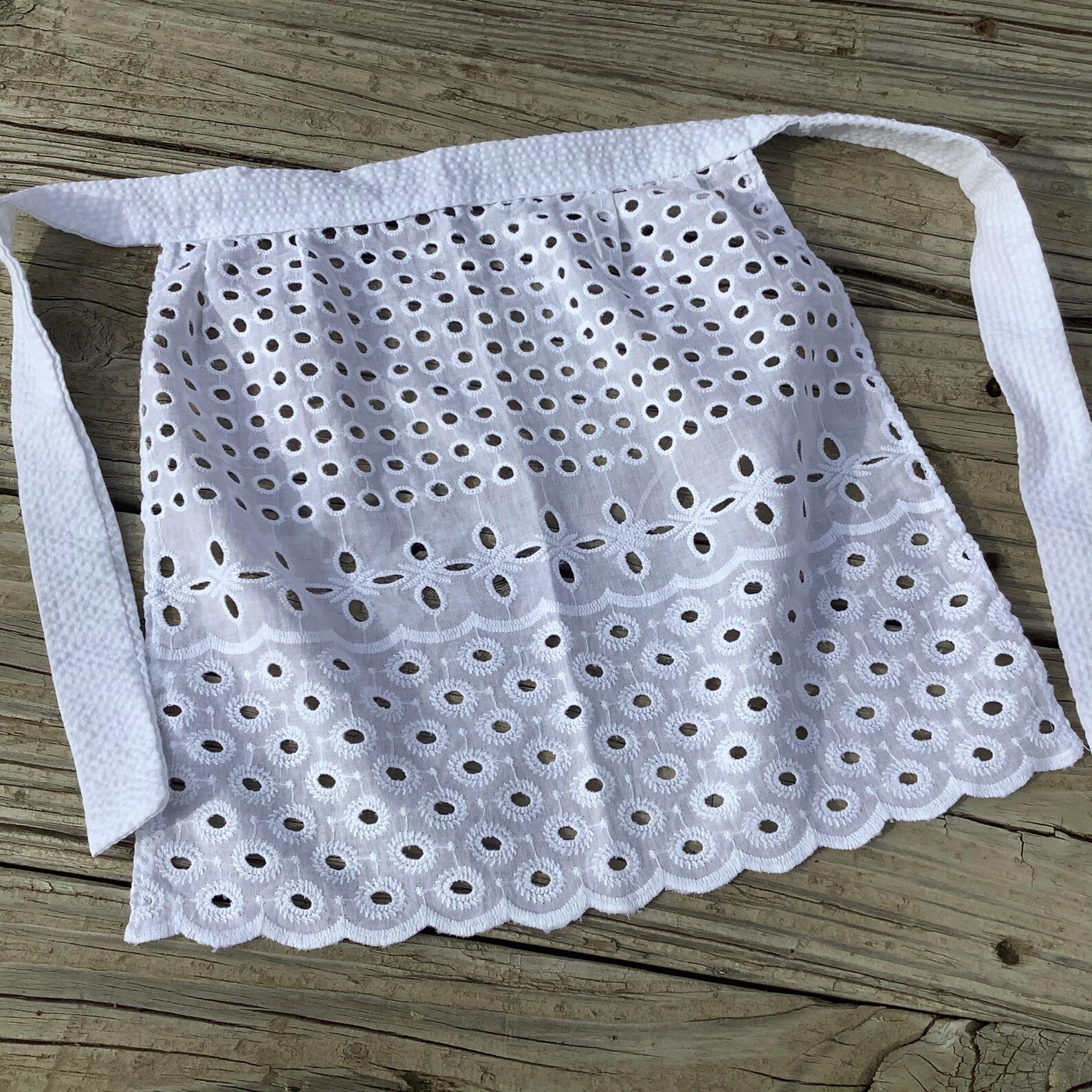 White Cotton Apron for Costumes, Eyelet Pioneer Apron, Solid White ...